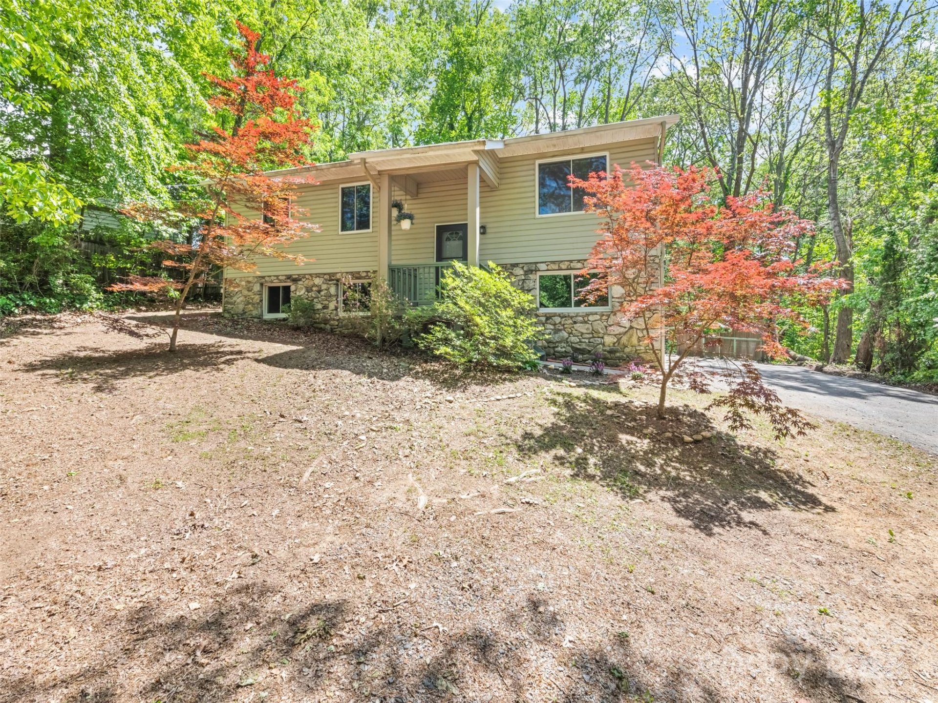Charland Forest Real Estate | 1 Recently Sold | Asheville | Palmetto ...