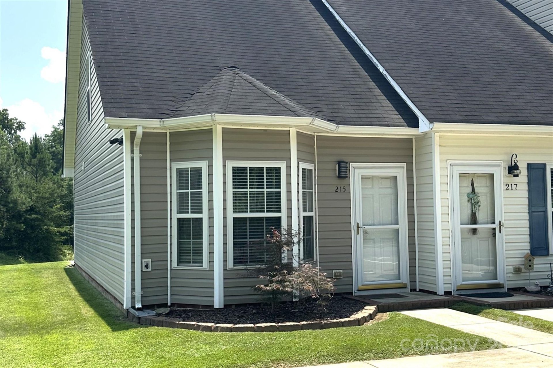 $199,900 - 2 Bed, 2 Bath Home - 215 Linkside Court, Lenoir, NC 28645 ...