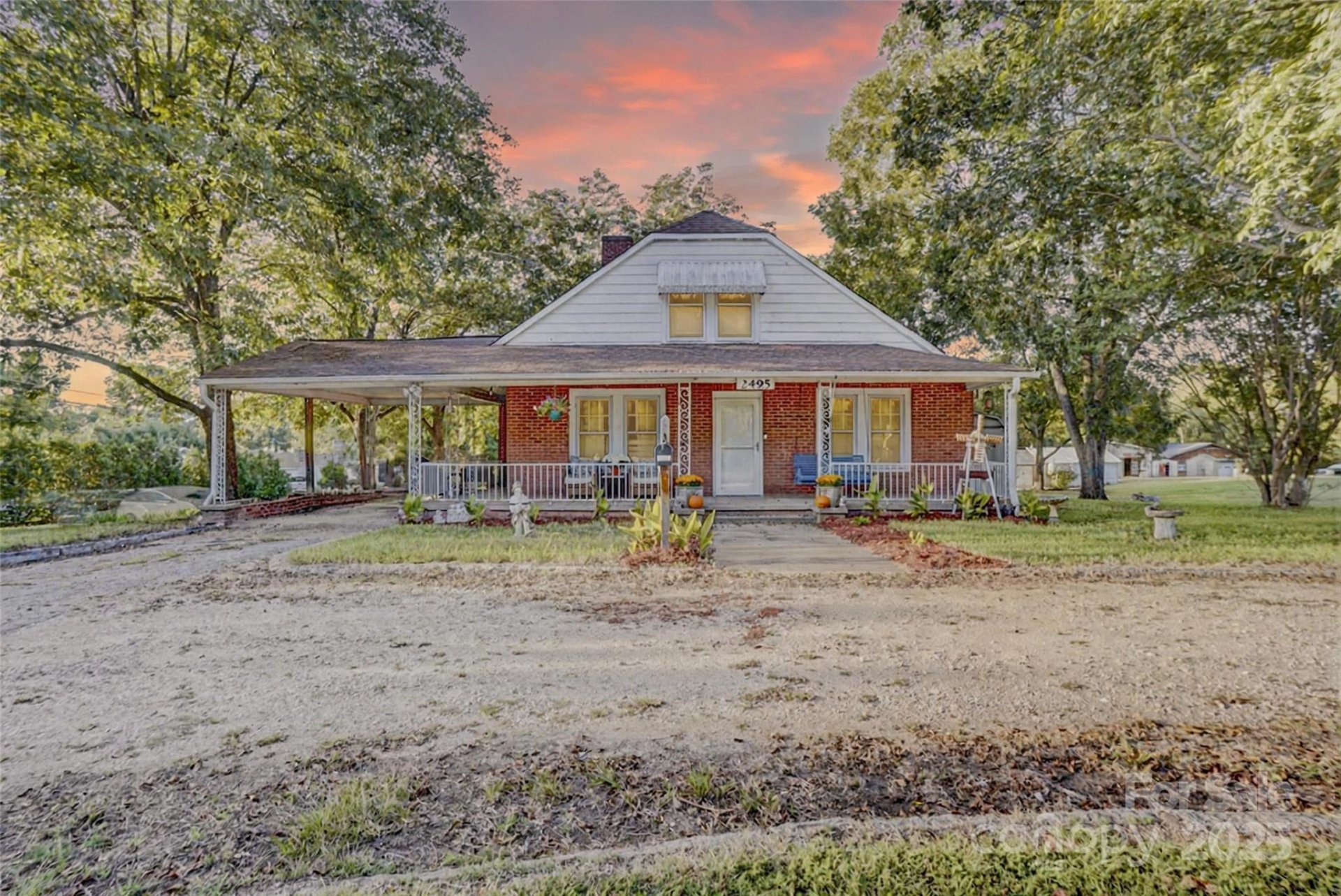 $329,900 - 5 Bed, 1 Bath Home - 2495 Centergrove Road, Kannapolis, NC ...