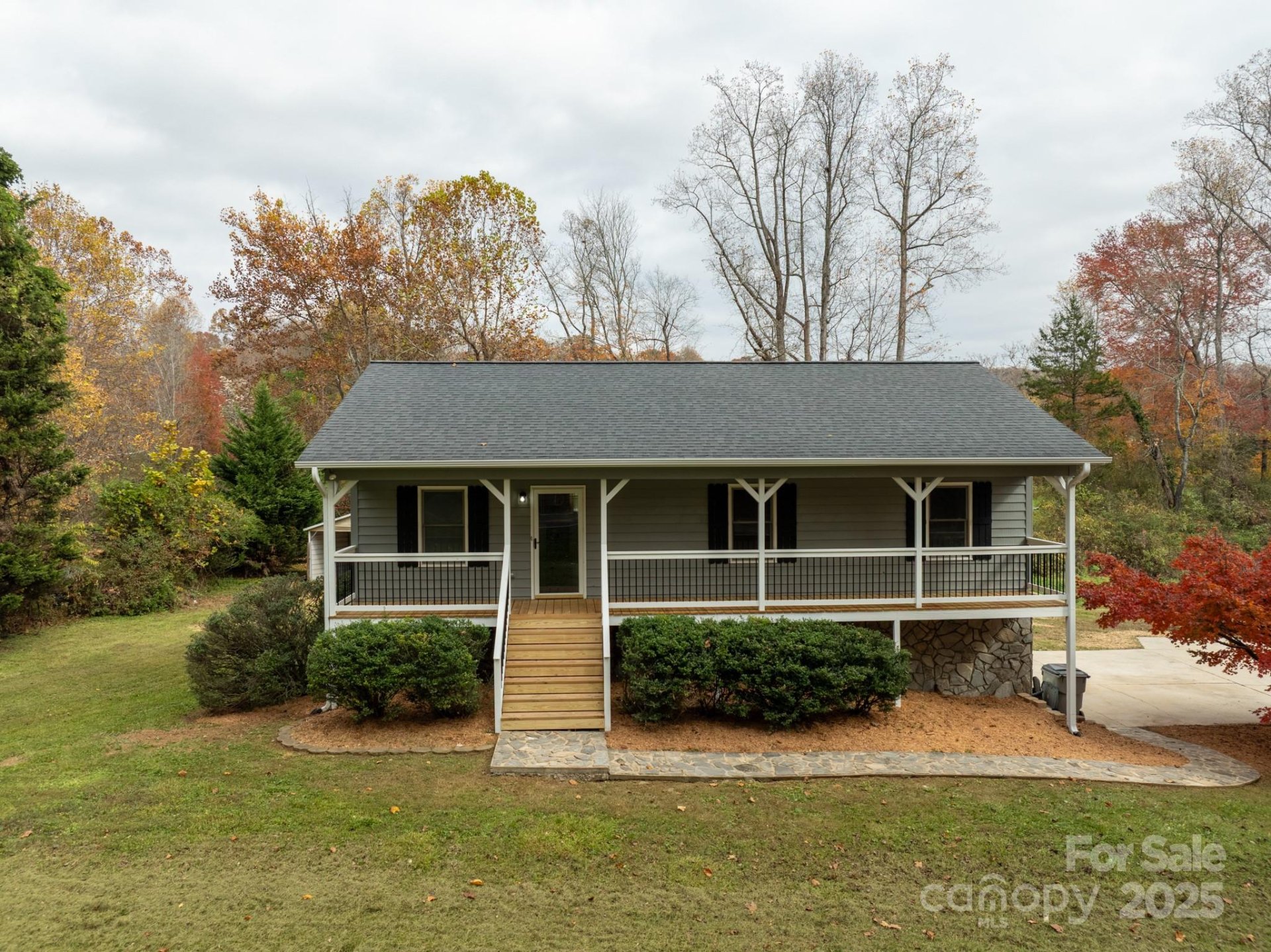 $269,900 - 3 Bed, 2 Bath Home - 2830 Ellerwood Road, Hudson, NC 28638 ...