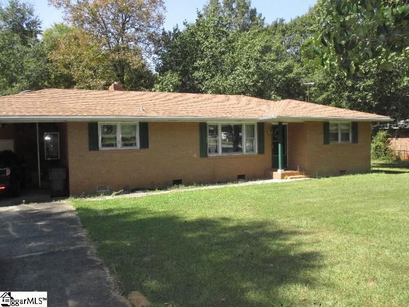 $169,000 - 2 Bed, 1 Bath Home - 506 Fairview Road, Laurens, SC 29360 ...