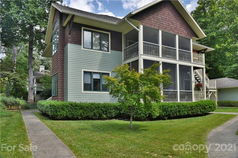 Lakeview Condominiums Real Estate | Black Mountain, SC