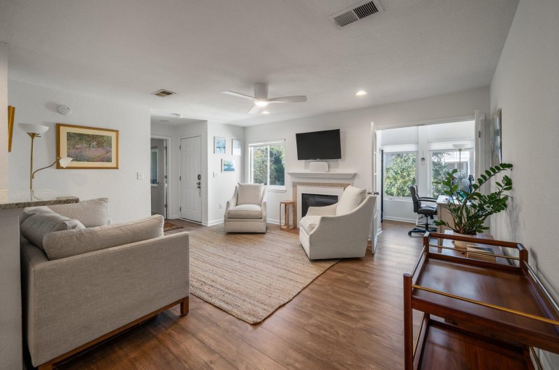 $419,500 - 2 Bed, 2 Bath Home - 264 Alexandra Drive 15, Mount Pleasant ...